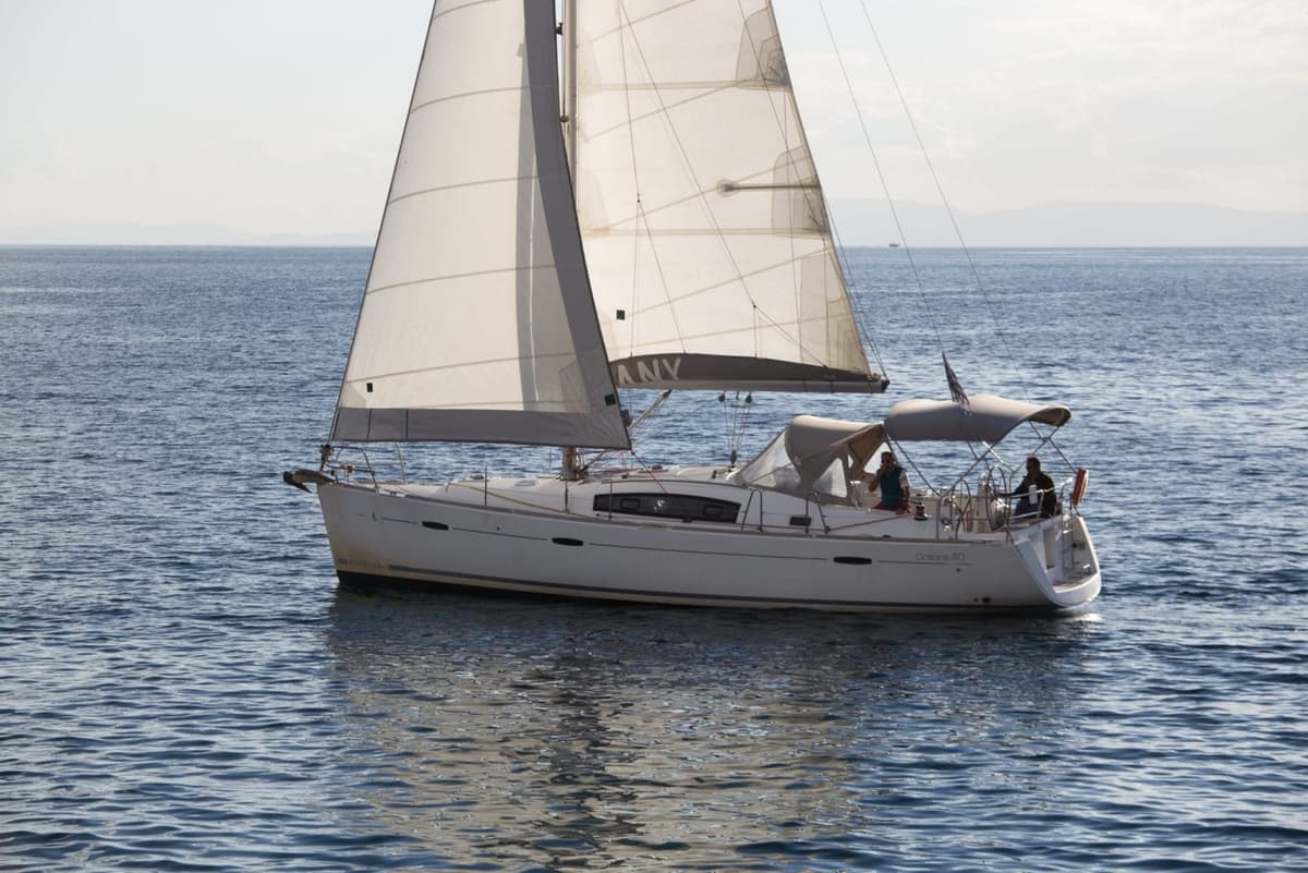 Oceanis 40 Sailing Yacht | Greek Seas